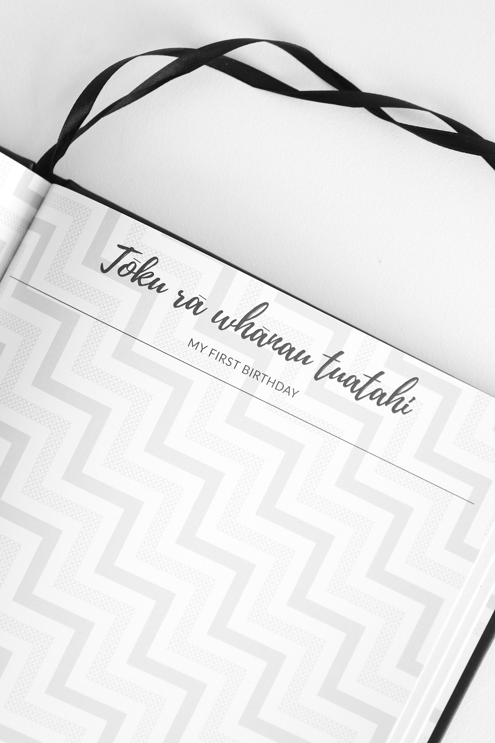 Puka Pepi - Baby Book – Tuhono Design